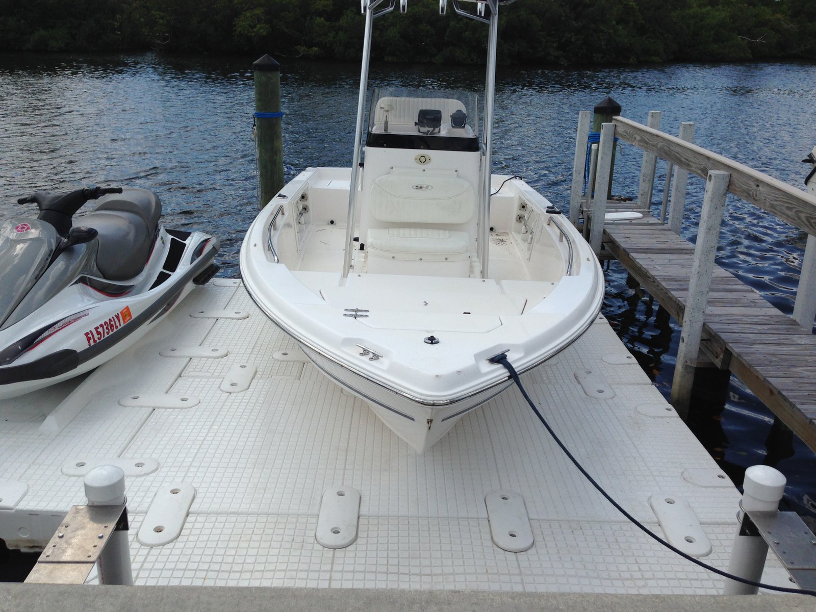 Docking System For Boats at Tomas Jacobs blog